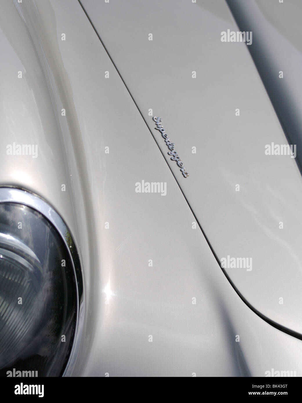 Aston Martin Db5 James Bond The High Resolution Stock Photography and ...