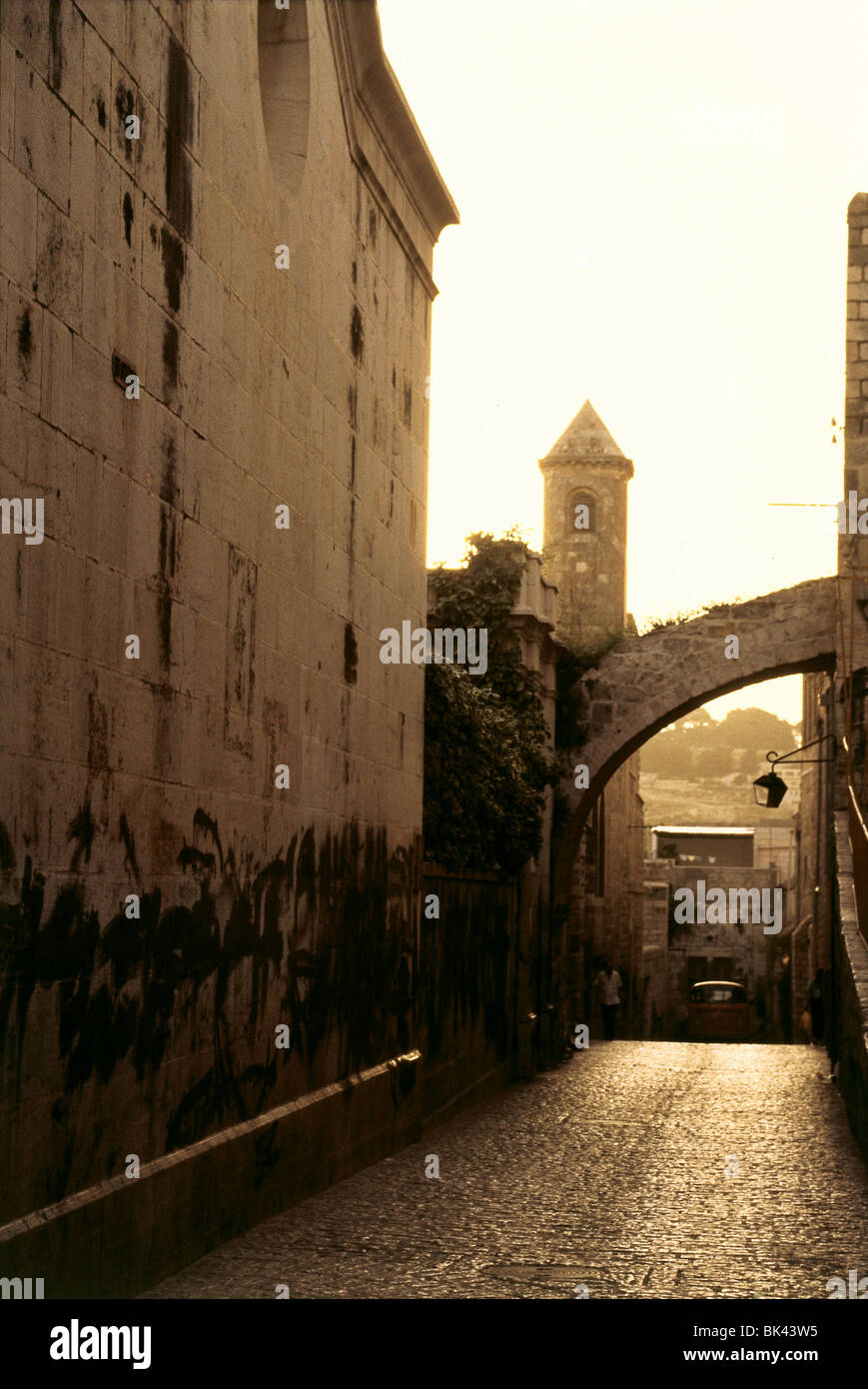 Historic buildings and street in Israel Stock Photo - Alamy