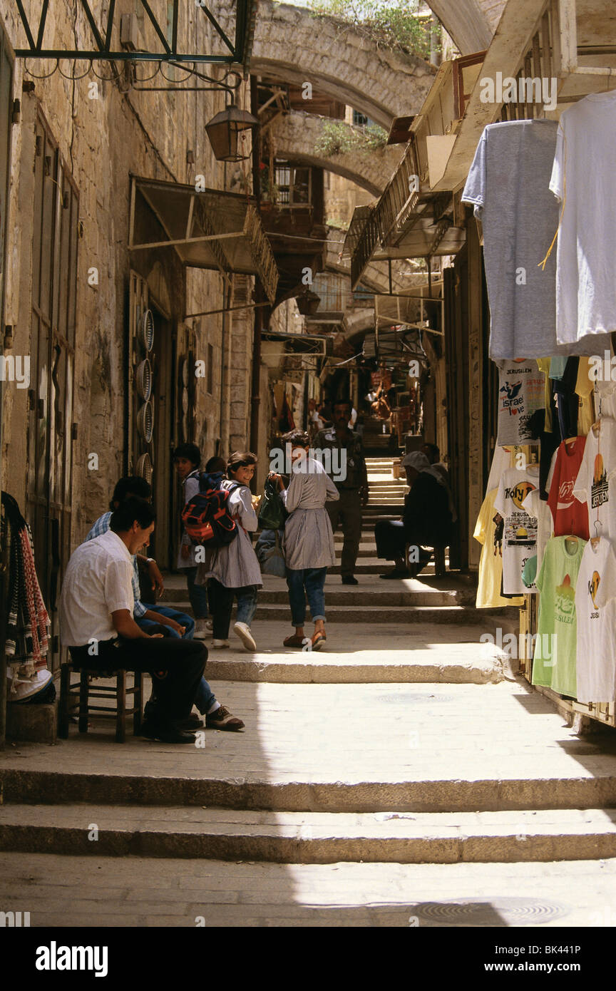 Street scene in Old Jerusalem, Israel Stock Photo - Alamy