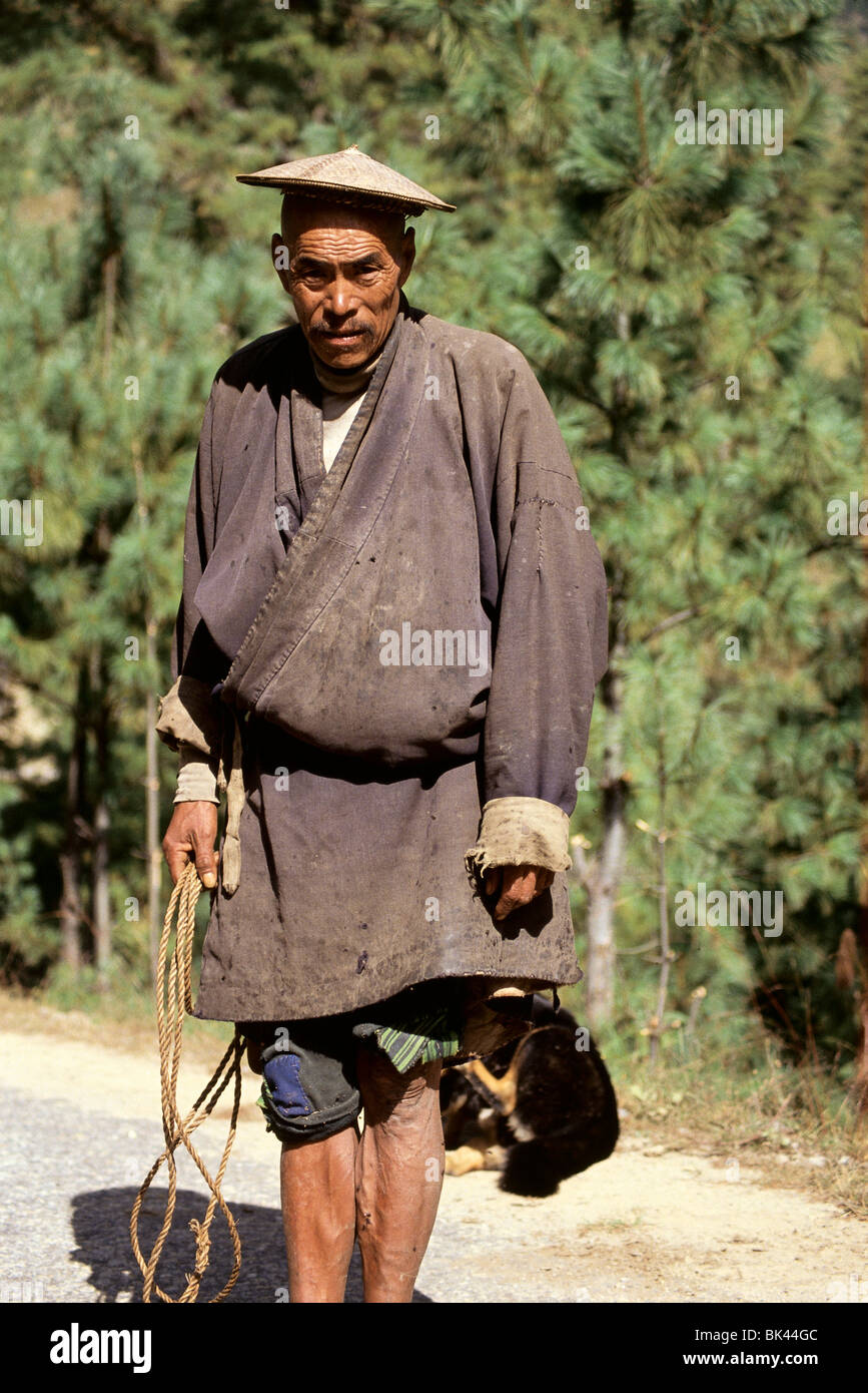 Bhutanese man in traditional clothes hi-res stock photography and ...