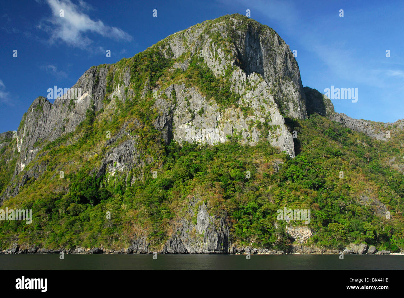 Limestone hills around El Nido, Palawan, Philippines, Southeast Asia ...
