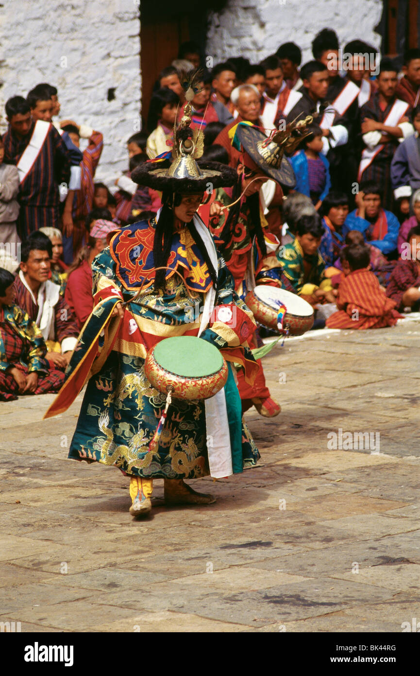 Bhutanese brocade hi-res stock photography and images - Alamy