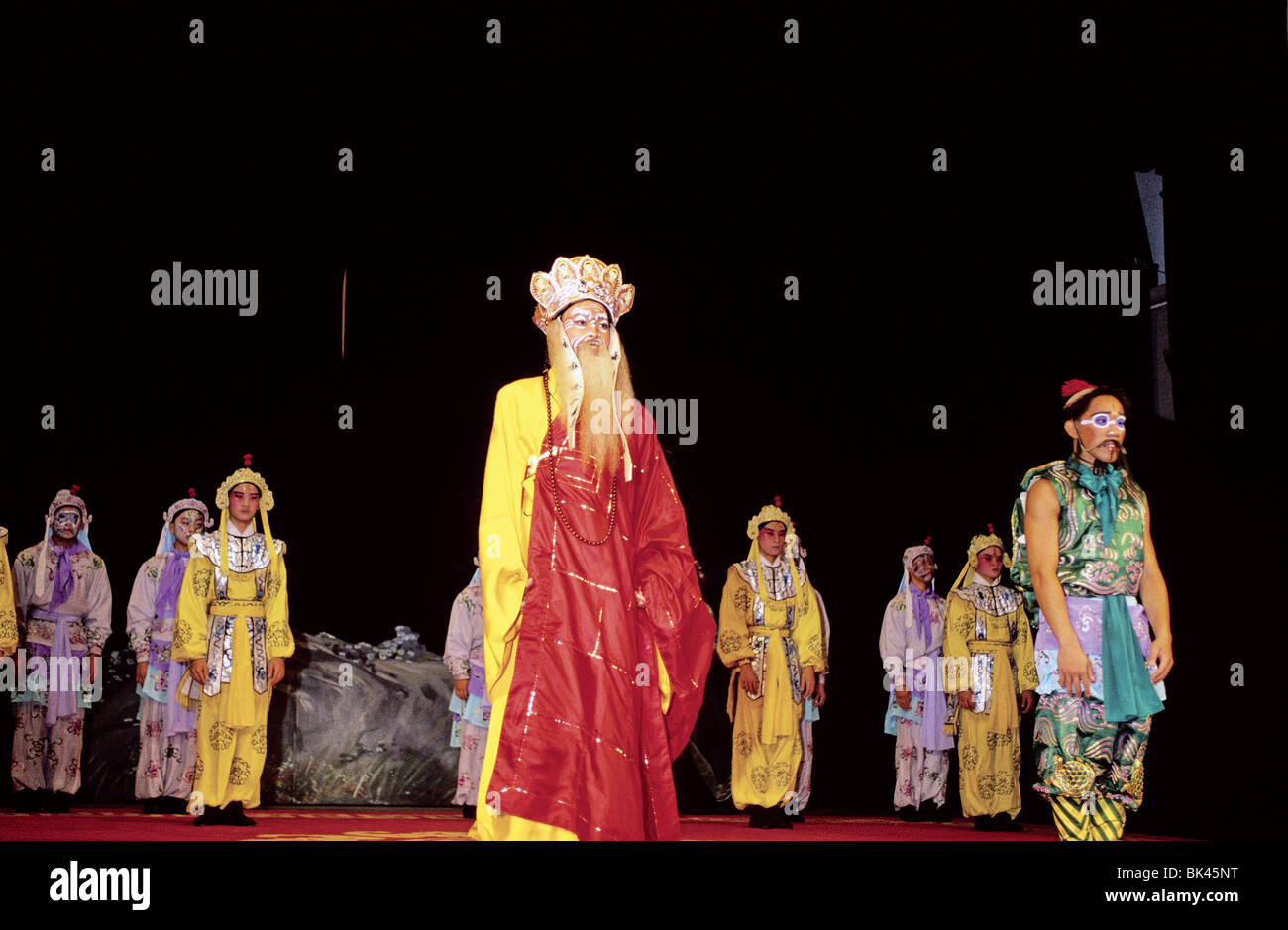 Classical Chinese opera performers - Taipei, Taiwan, Republic of China ...