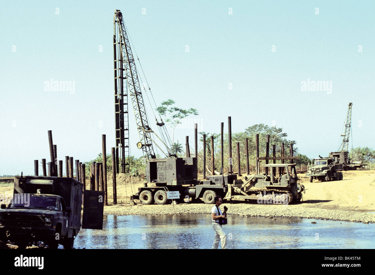 Us military construction projects hi-res stock photography and images ...
