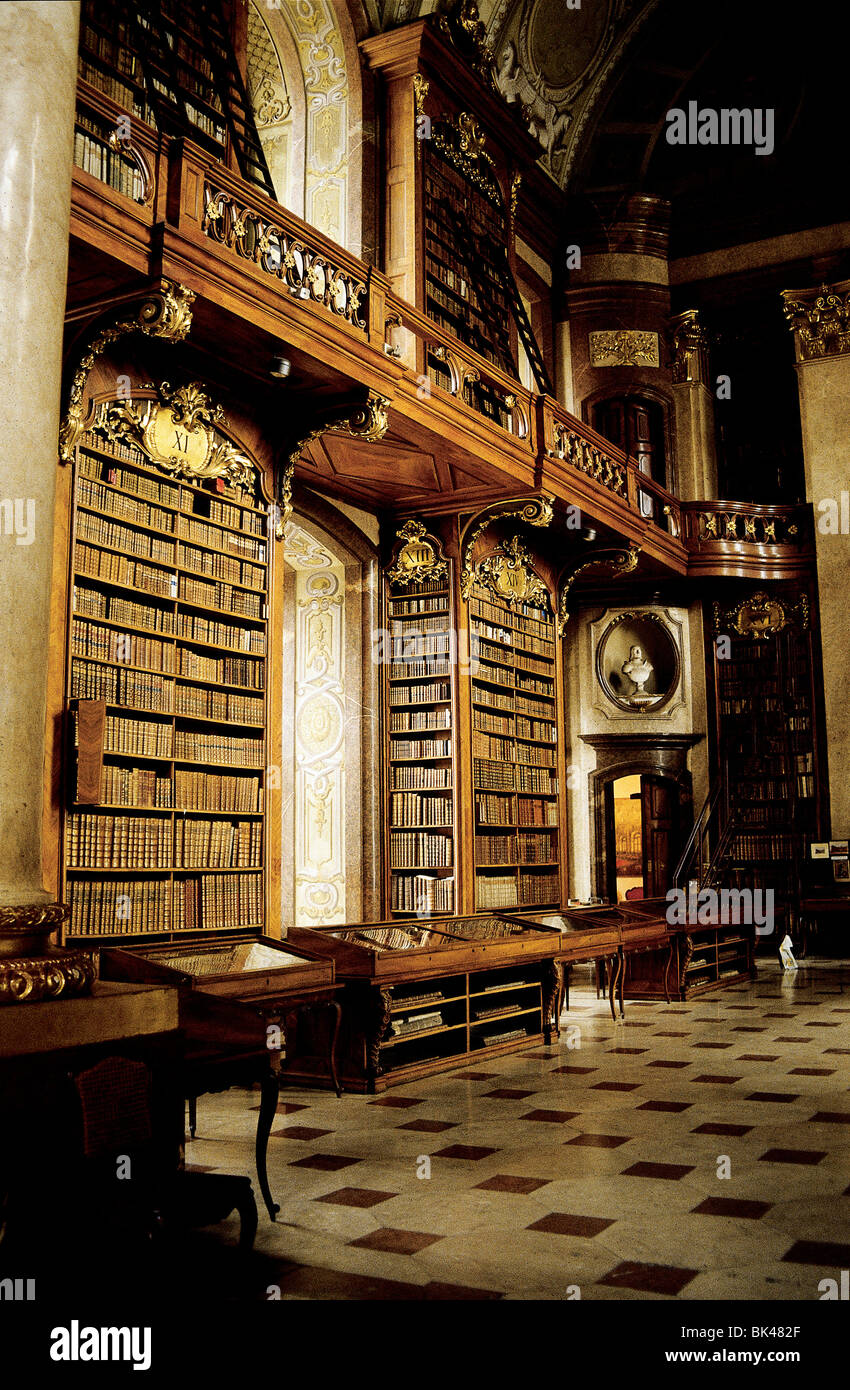 Osterreichische Nationalbibliothek state room of Austrian National ...