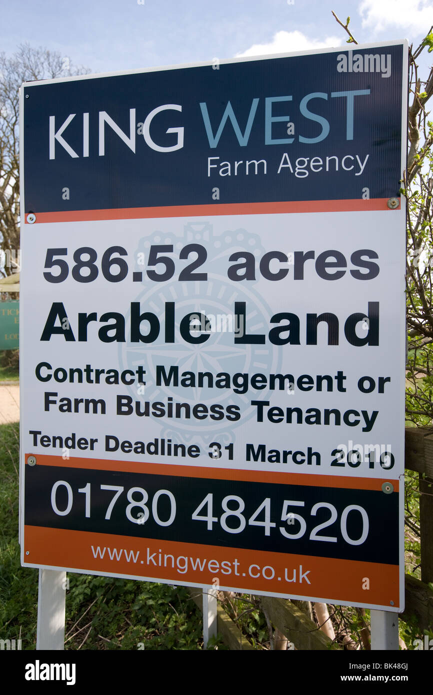 Land Agents Signs Board Advertising 586.52 acres of Arable Land Stock ...