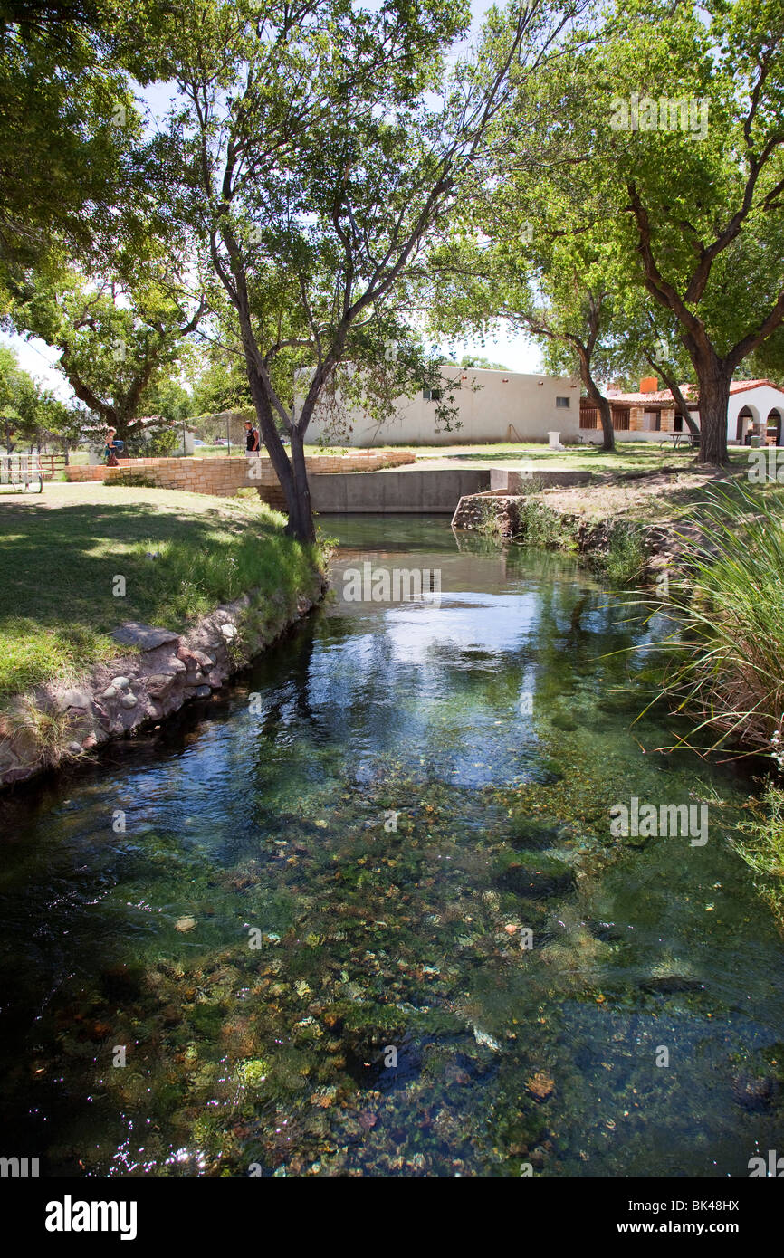 San solomon springs hi-res stock photography and images - Alamy
