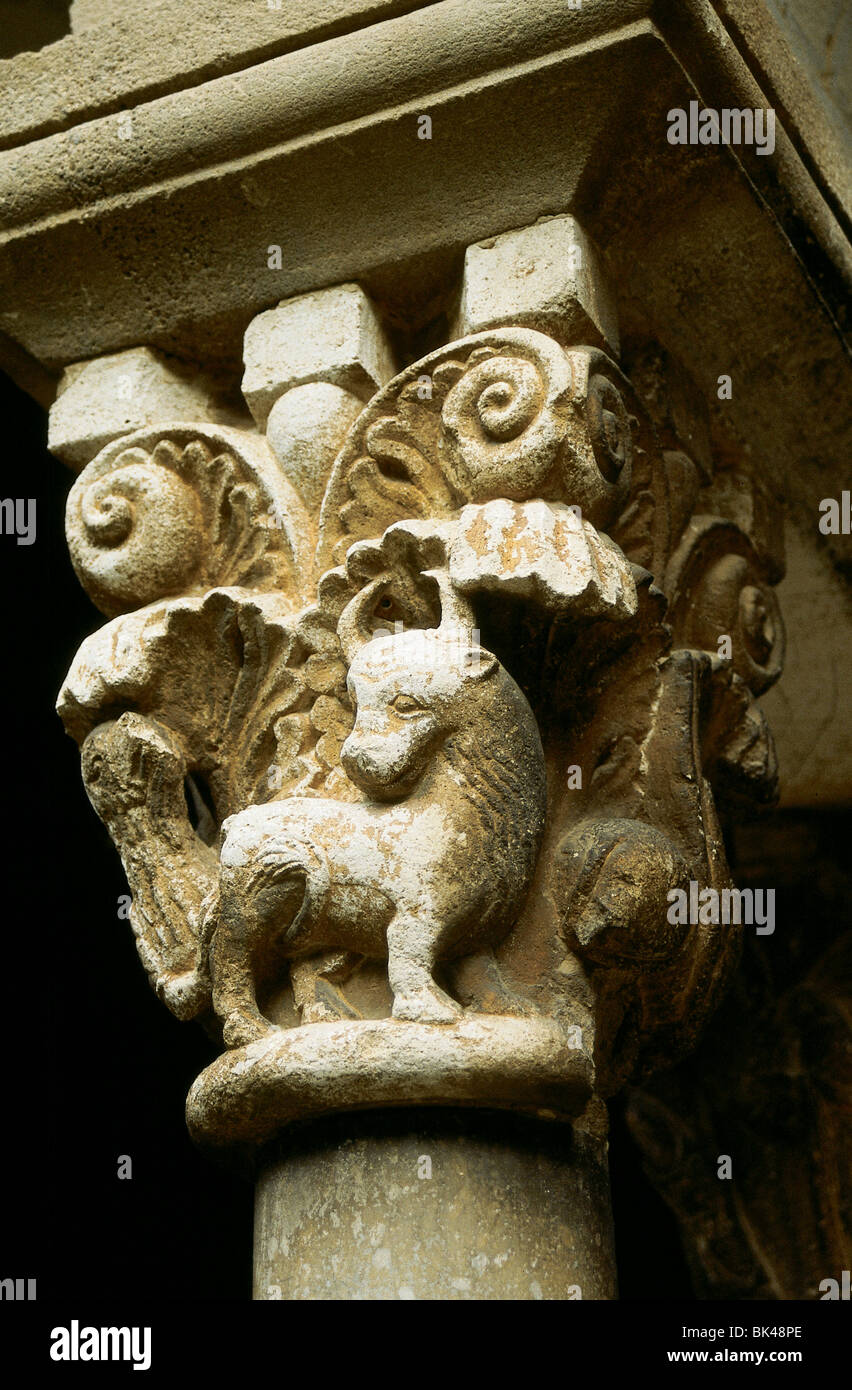 Romanesque style capital on a column at Ripoll Monastery of Santa Maria ...