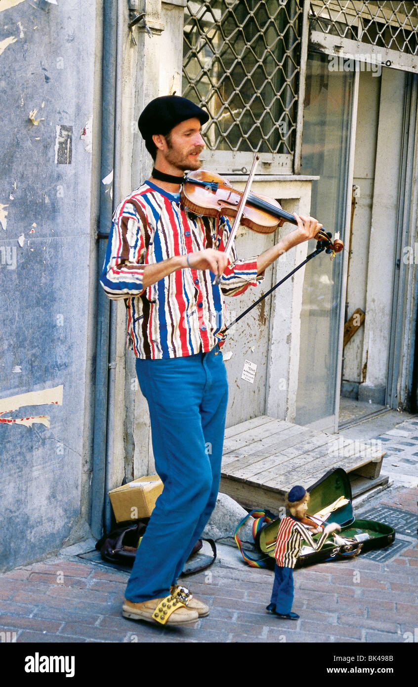 Greece Stringed Instrument High Resolution Stock Photography and Images ...