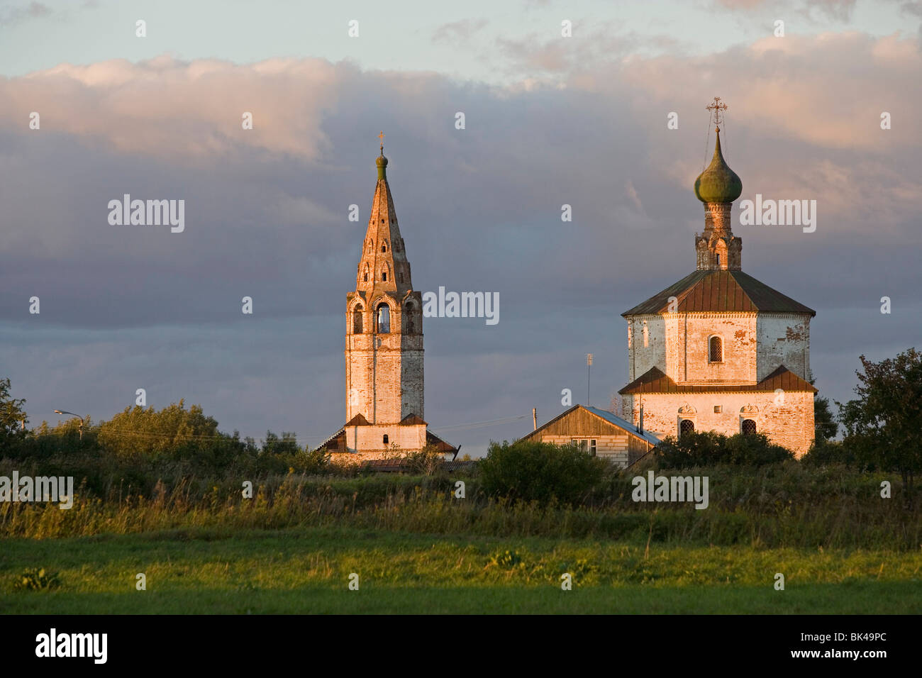 Suzdal orthodox churches hi-res stock photography and images - Alamy