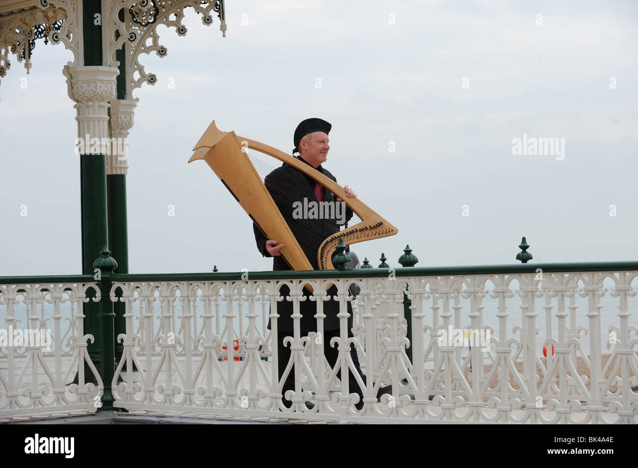 Singer on bandstand hi-res stock photography and images - Alamy