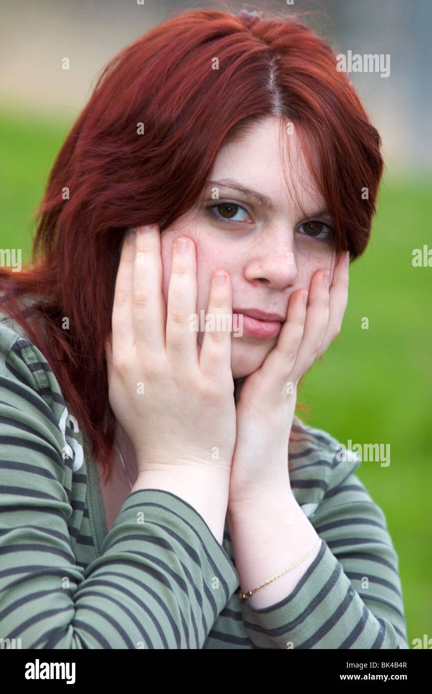 Scared pose hi-res stock photography and images - Alamy