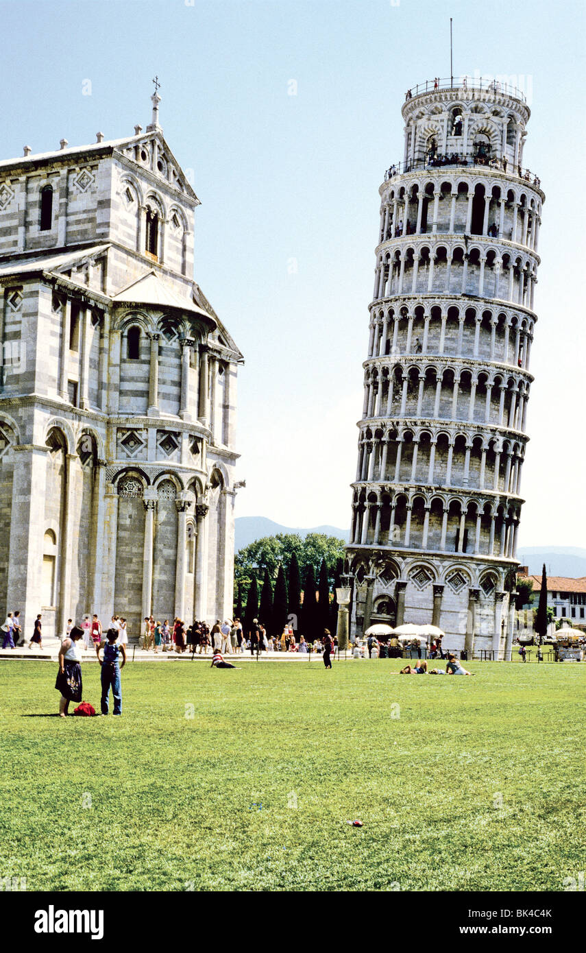 Leaning tower of Pisa, Italy Stock Photo - Alamy