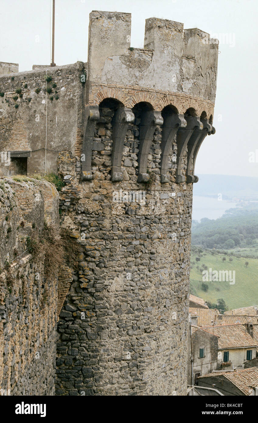 15th century medieval fortification hi-res stock photography and images ...