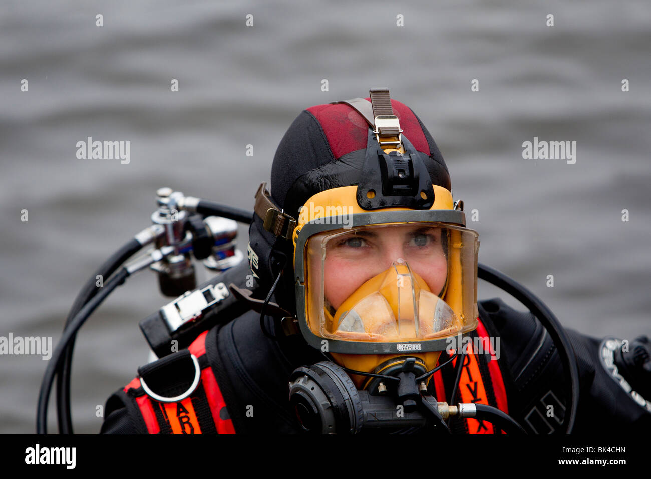 Police *Heddlu Underwater Search & Marine Unit checking Lake bed before ...