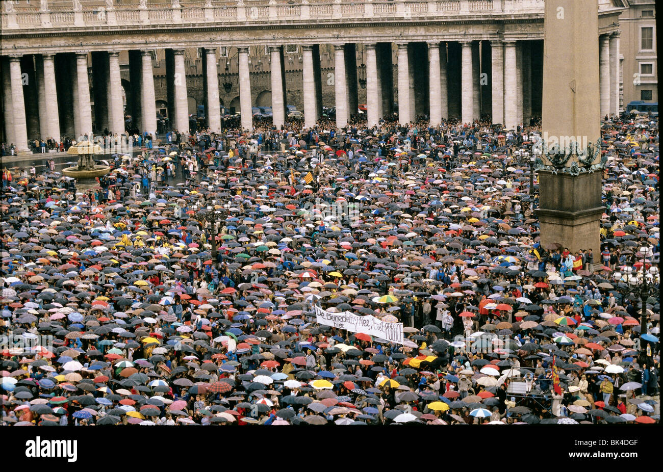 Crowd scene and Bernini's Colonnade in St. Peter's Square, Rome, Italy ...