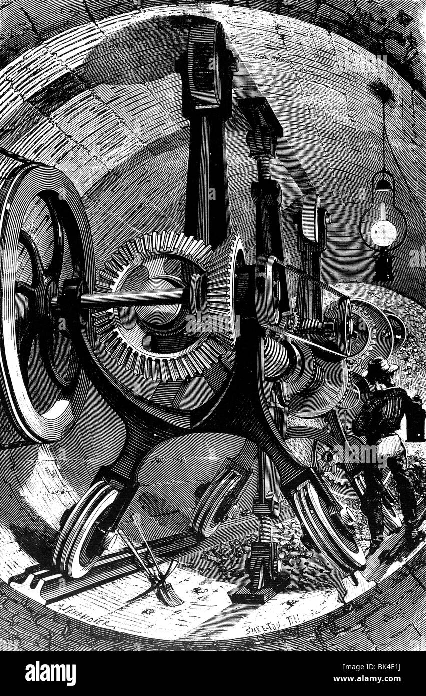 Ancient machine Black and White Stock Photos & Images - Alamy