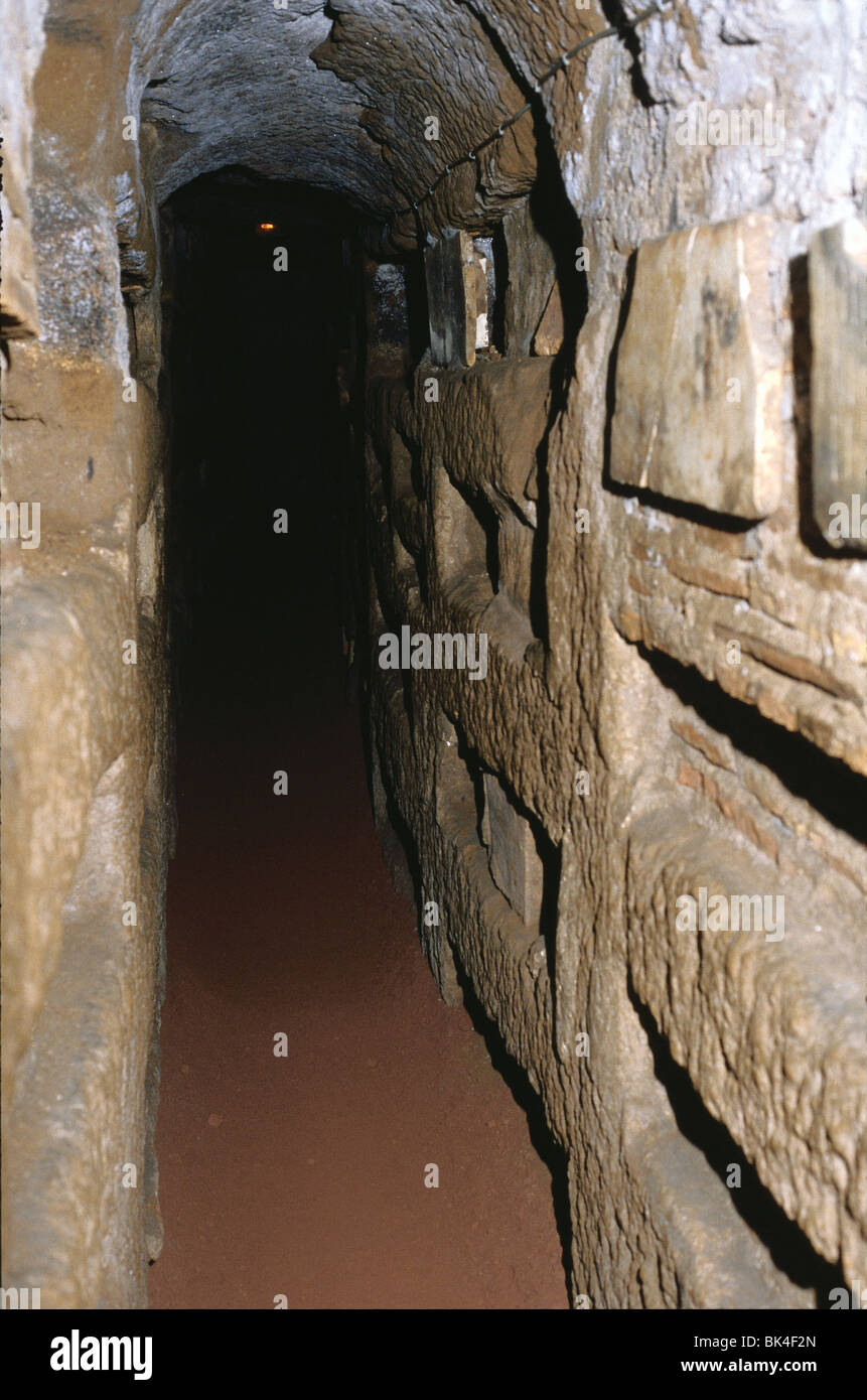 Catacombs rome hi-res stock photography and images - Alamy
