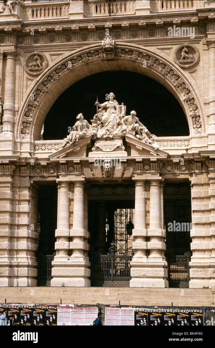Lady Justice sculpture at the entrance to the Palace of Justice ...