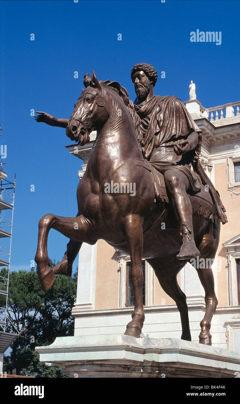 Equestrian statue of Marcus Aurelius, Rome Stock Photo - Alamy