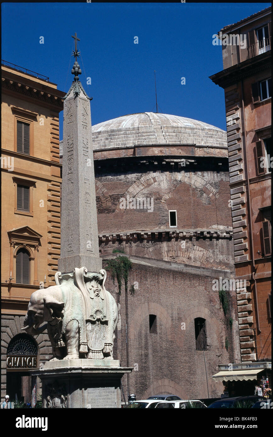 Elephants ancient rome hi-res stock photography and images - Alamy