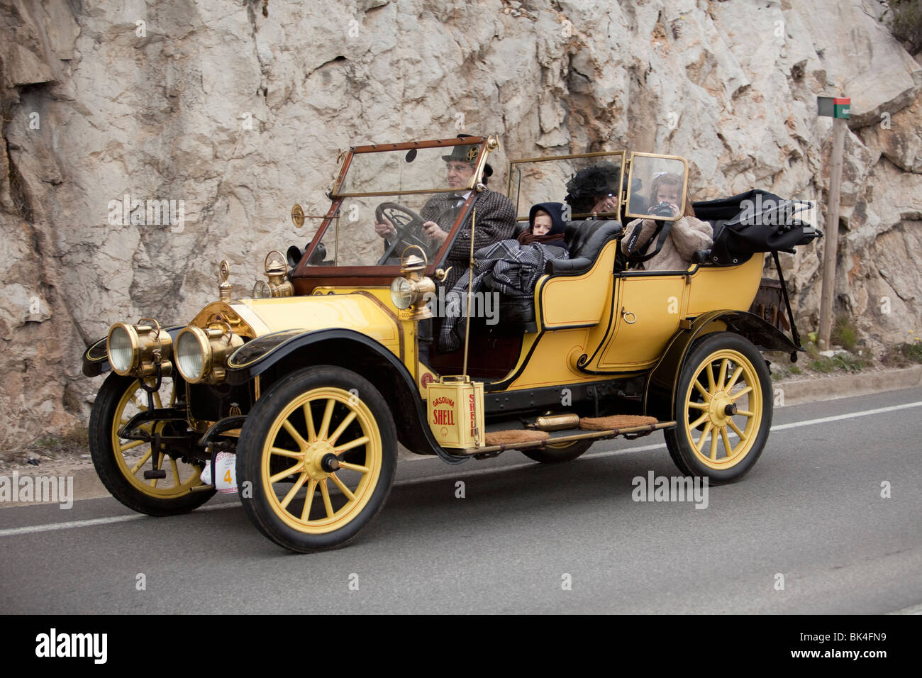 Ancient vintage race car ford hi-res stock photography and images - Alamy