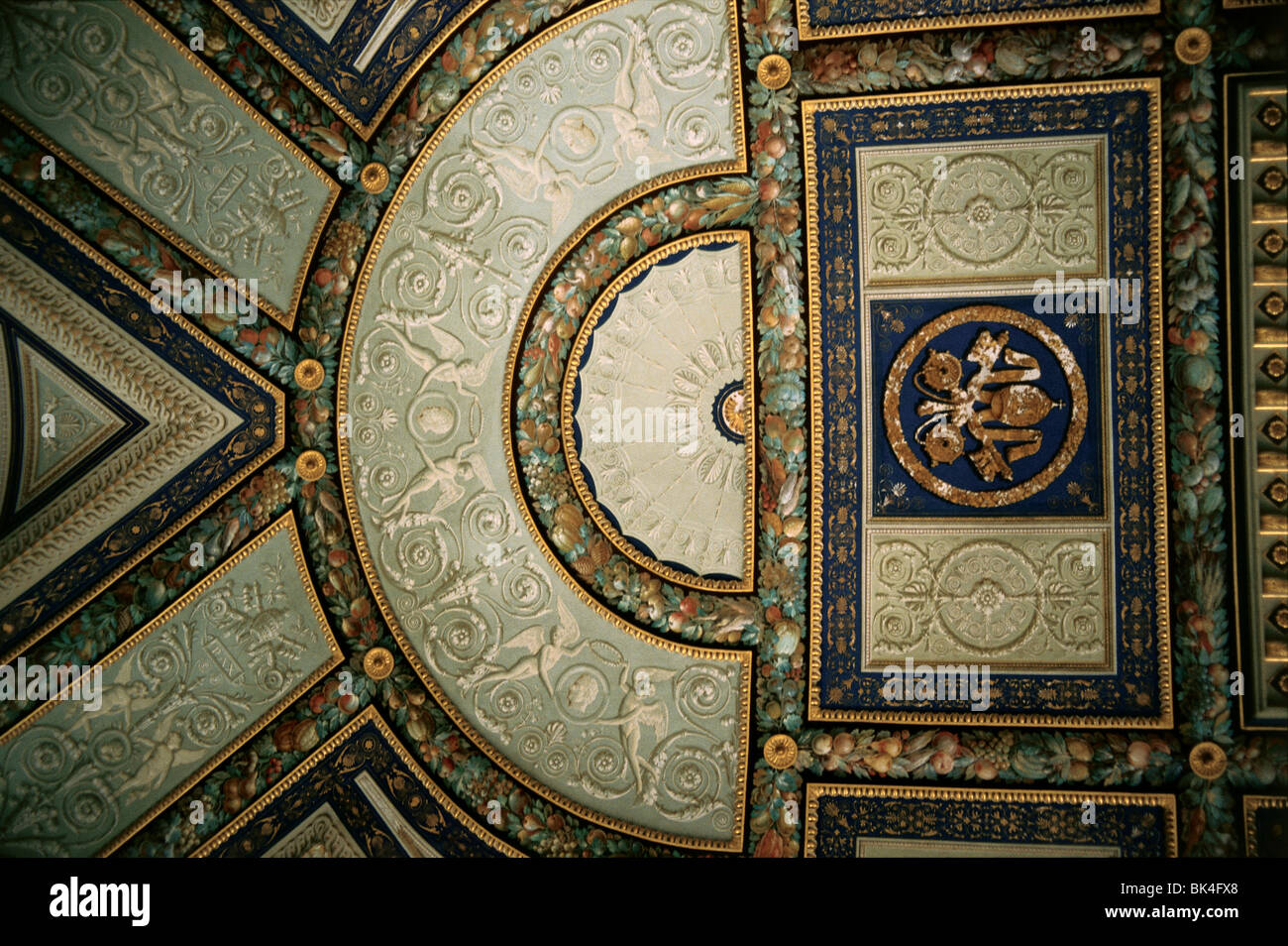 Decorative design inside the vatican hi-res stock photography and ...