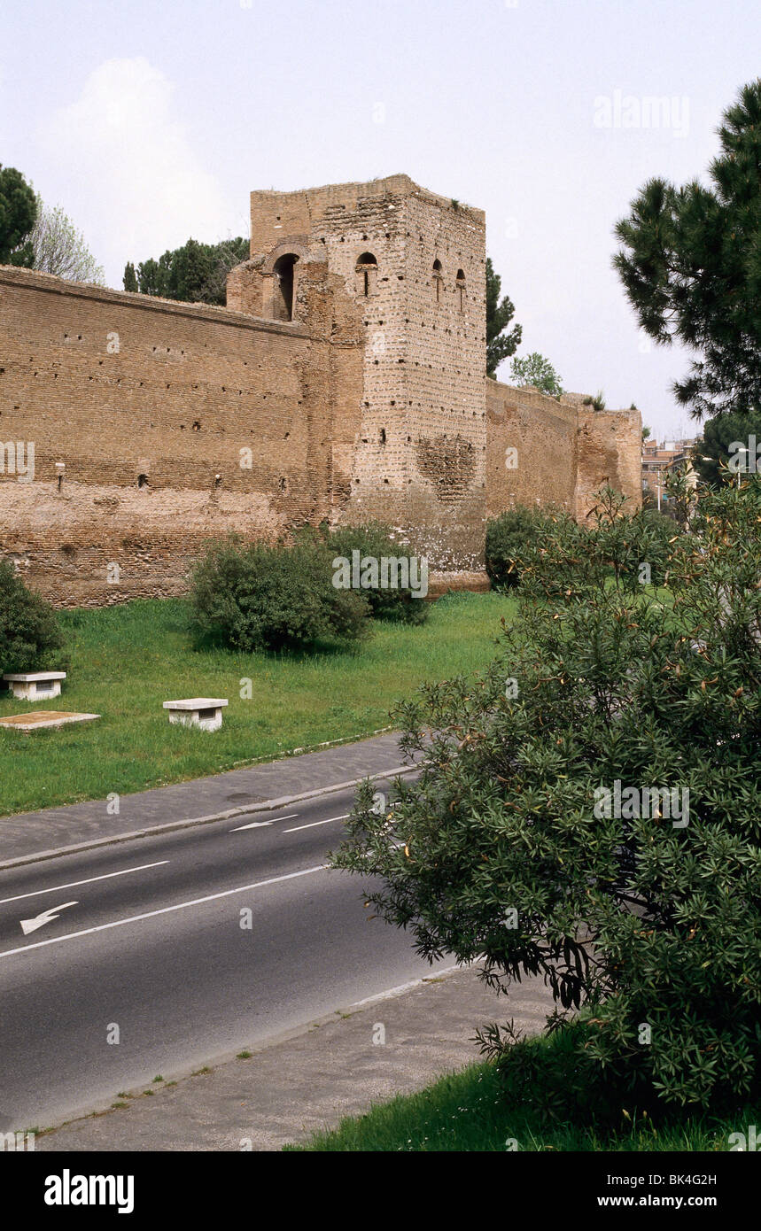 Aurelian rome hi-res stock photography and images - Alamy