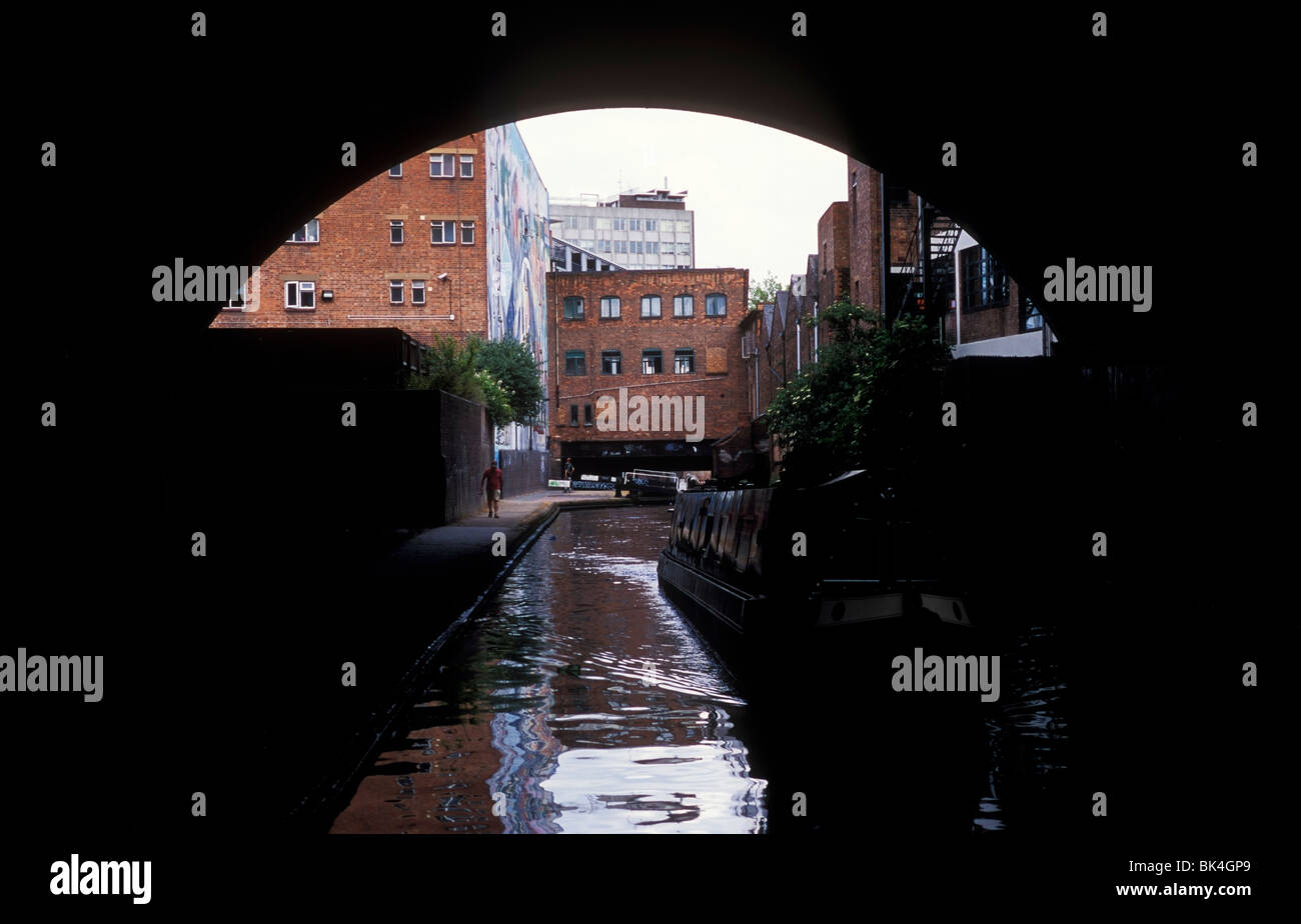 Tunnel below Snow Hill Station Birmingham and Fazeley Canal Birmingham ...
