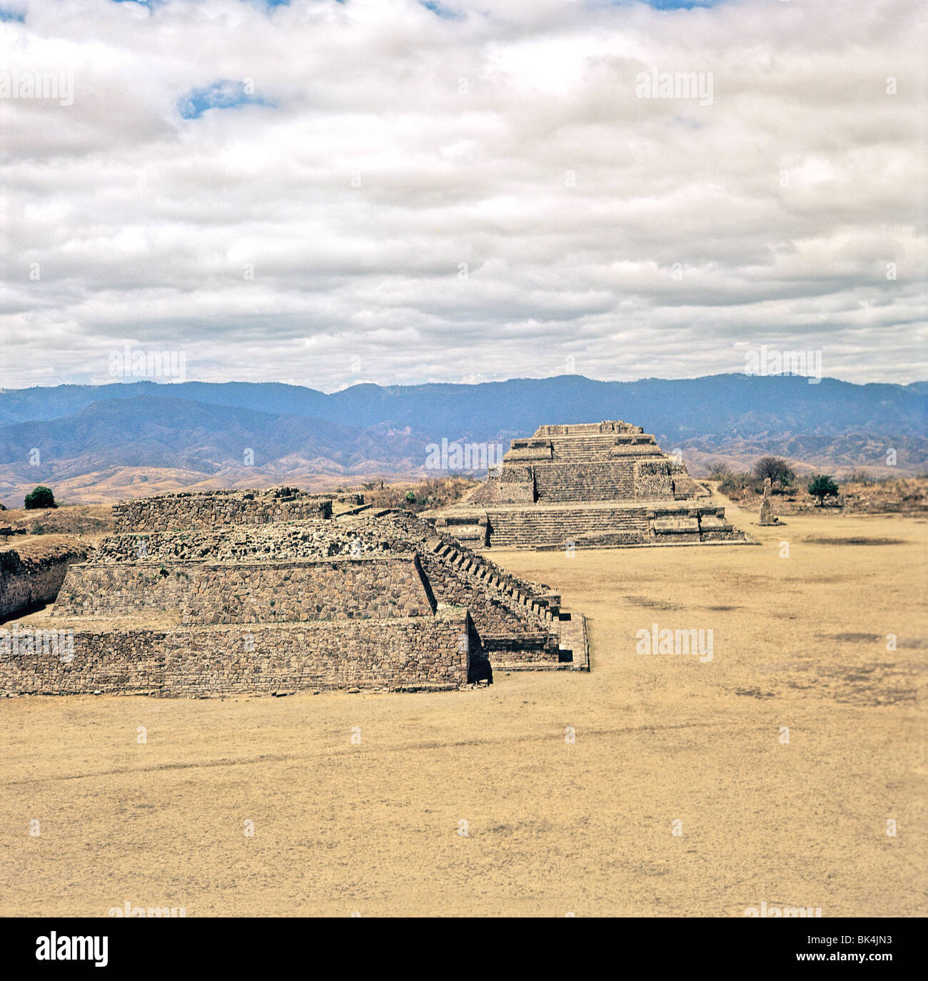 A pre columbian site in the mexican state of oaxaca hi-res stock ...