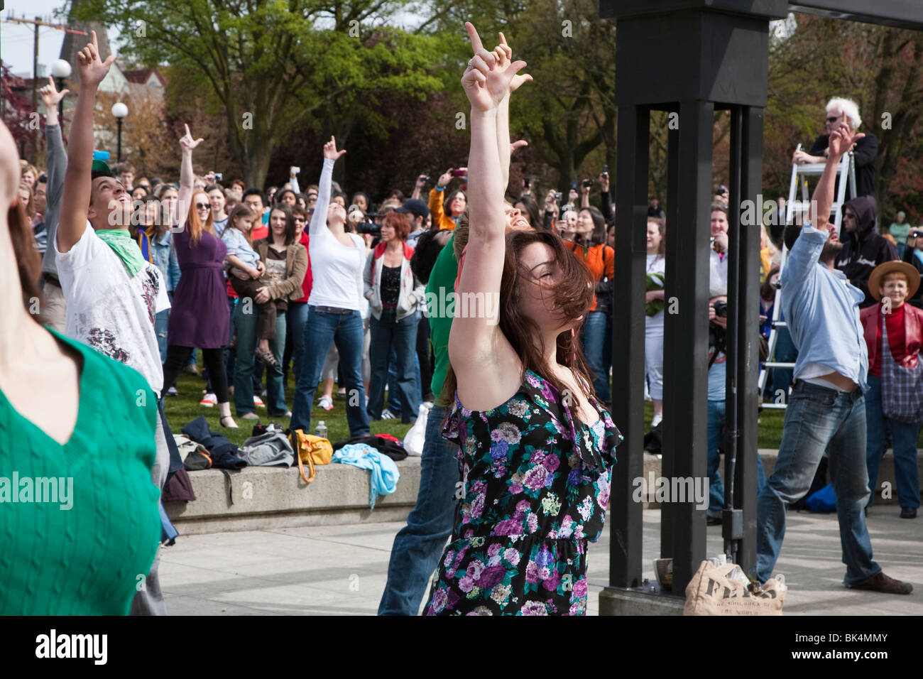 Glee Flash Mob April 10, 2010 - Seattle Washington Stock Photo - Alamy