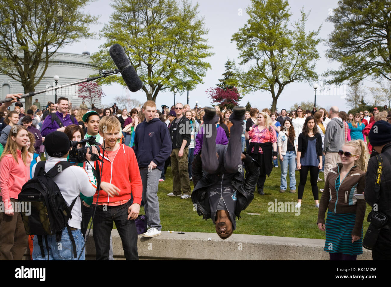 Gymnastic group performance hi-res stock photography and images - Alamy