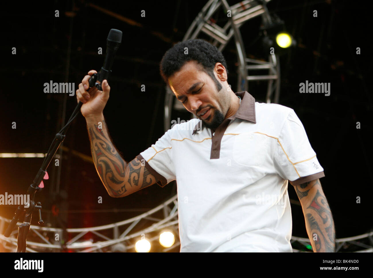 Ben Harper performing in concert Stock Photo - Alamy
