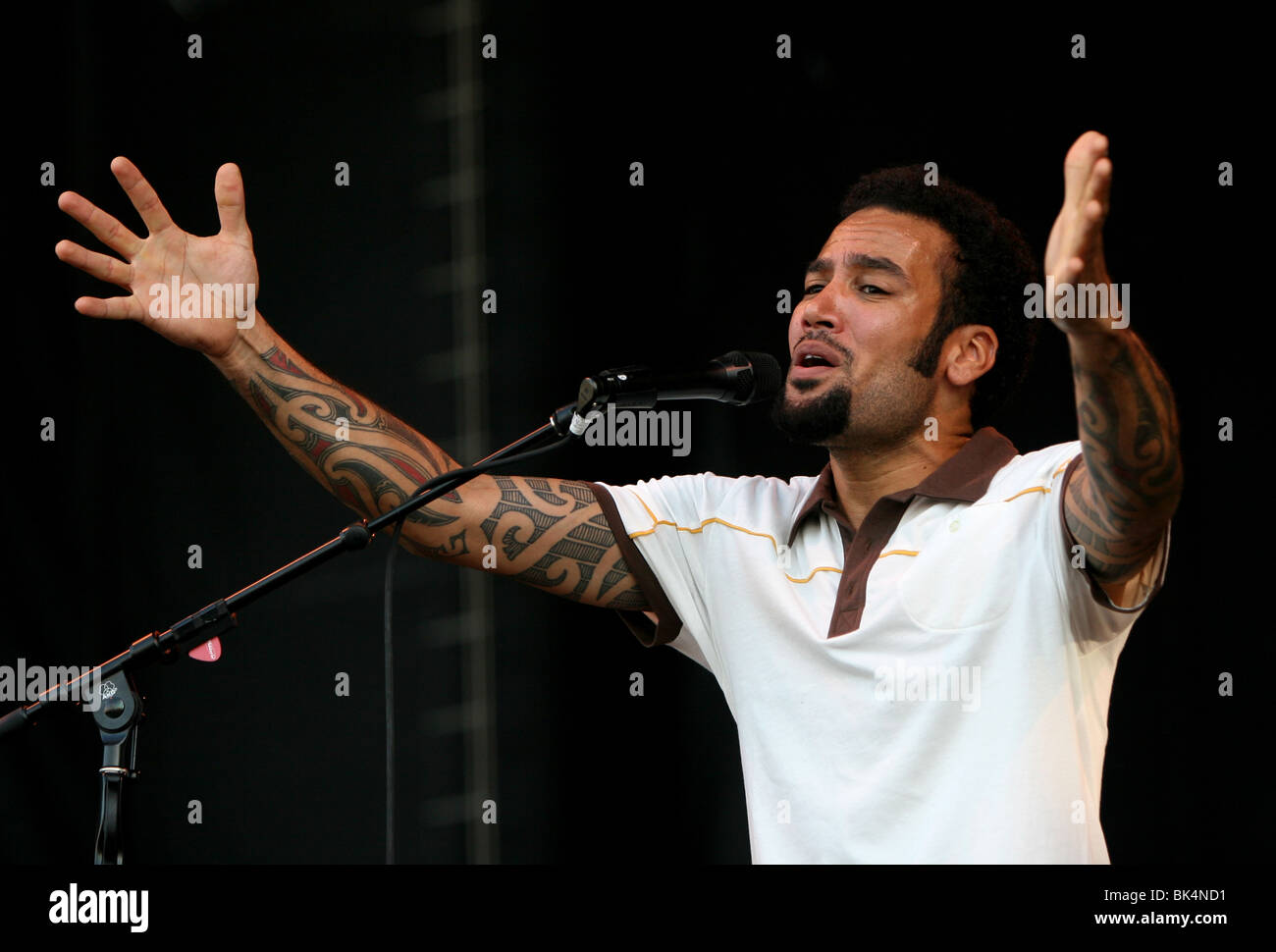 Ben Harper performing in concert Stock Photo - Alamy