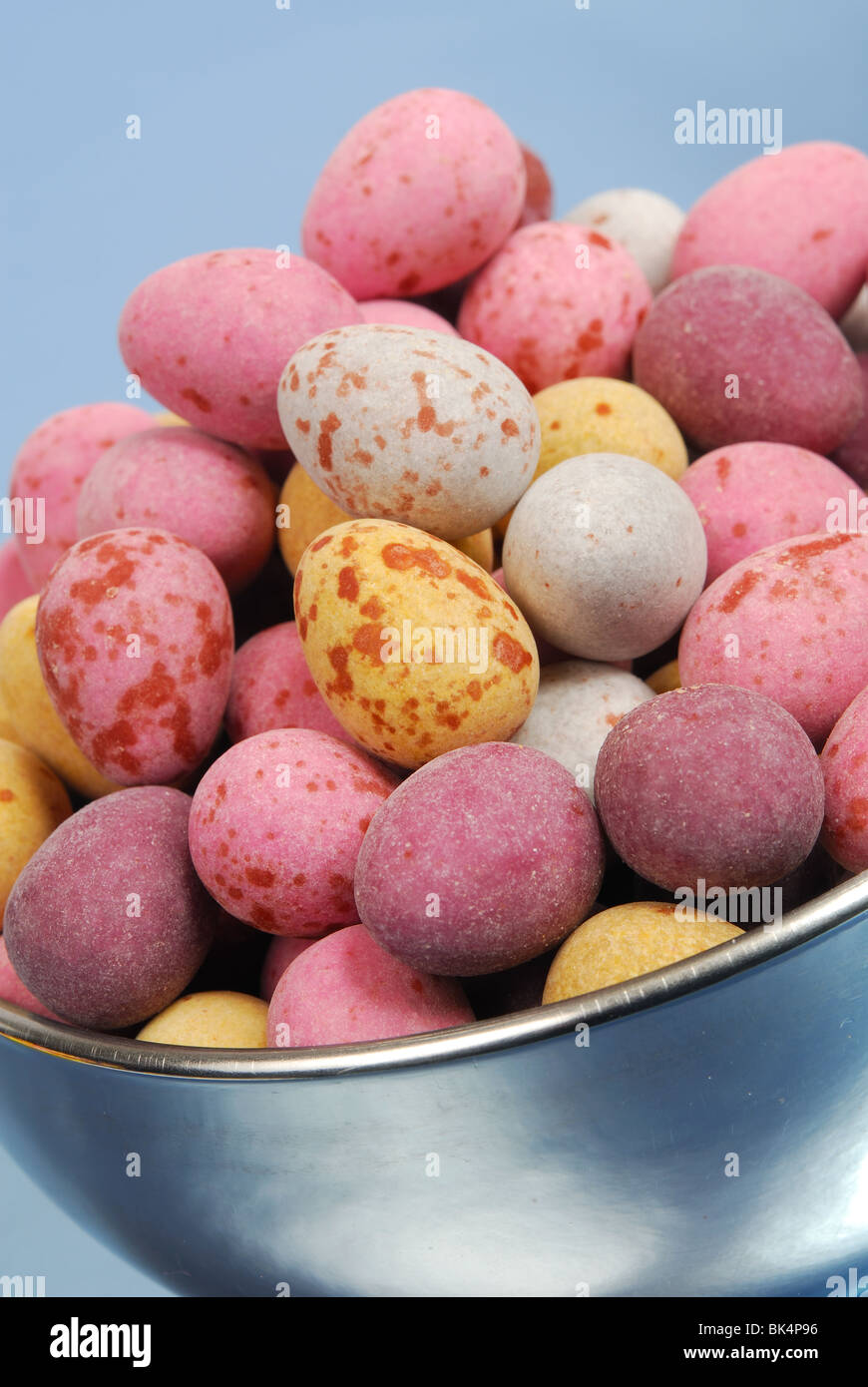 Cadbury mini eggs easter egg hi-res stock photography and images - Alamy