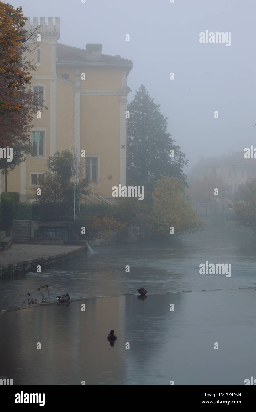 Fog misty city europe hi-res stock photography and images - Alamy