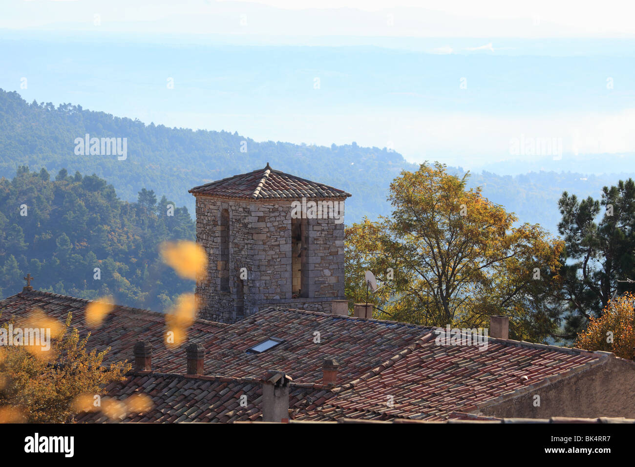 Village in southern france hi-res stock photography and images - Alamy