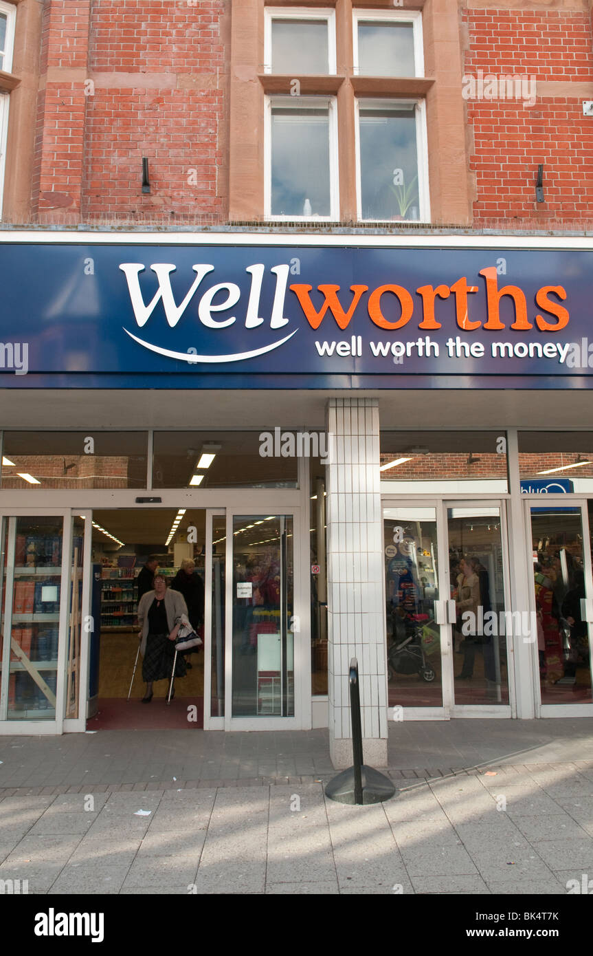 Wellworths in Dorchester Stock Photo - Alamy