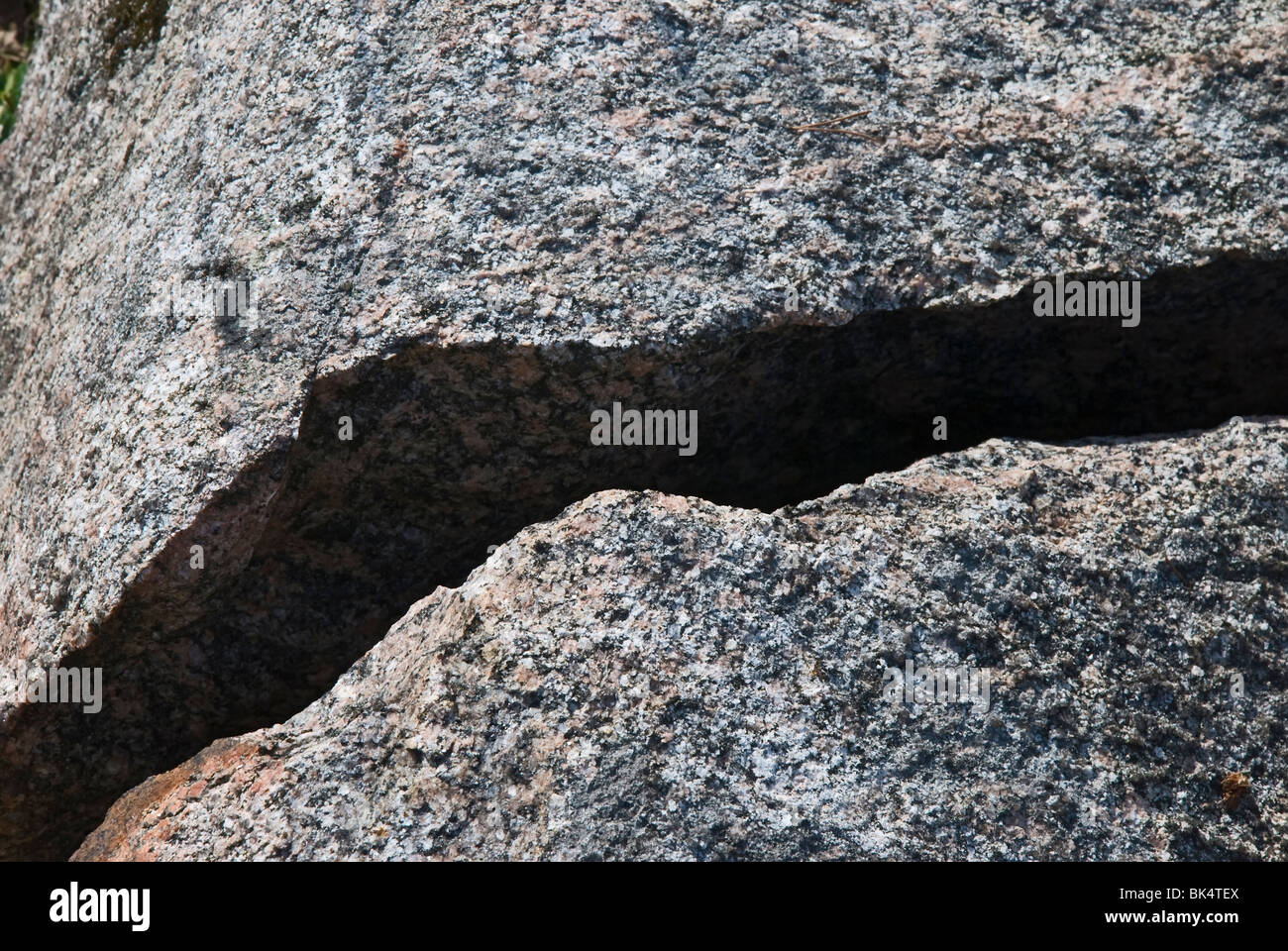 Cracked boulder ice hi-res stock photography and images - Alamy