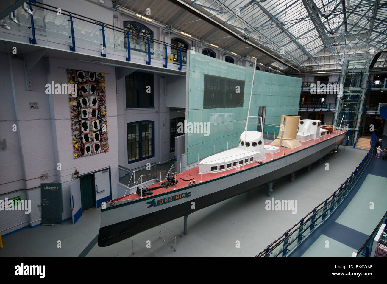 Turbinia steam turbine ship newcastle hi-res stock photography and ...