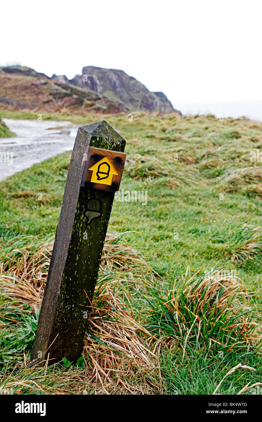 Pathway sign hi-res stock photography and images - Alamy