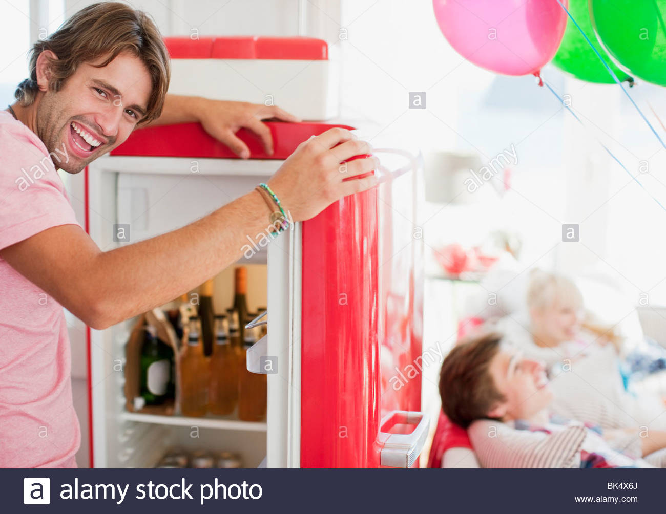 Beverage Refrigerator Stock Photos & Beverage Refrigerator Stock Images ...