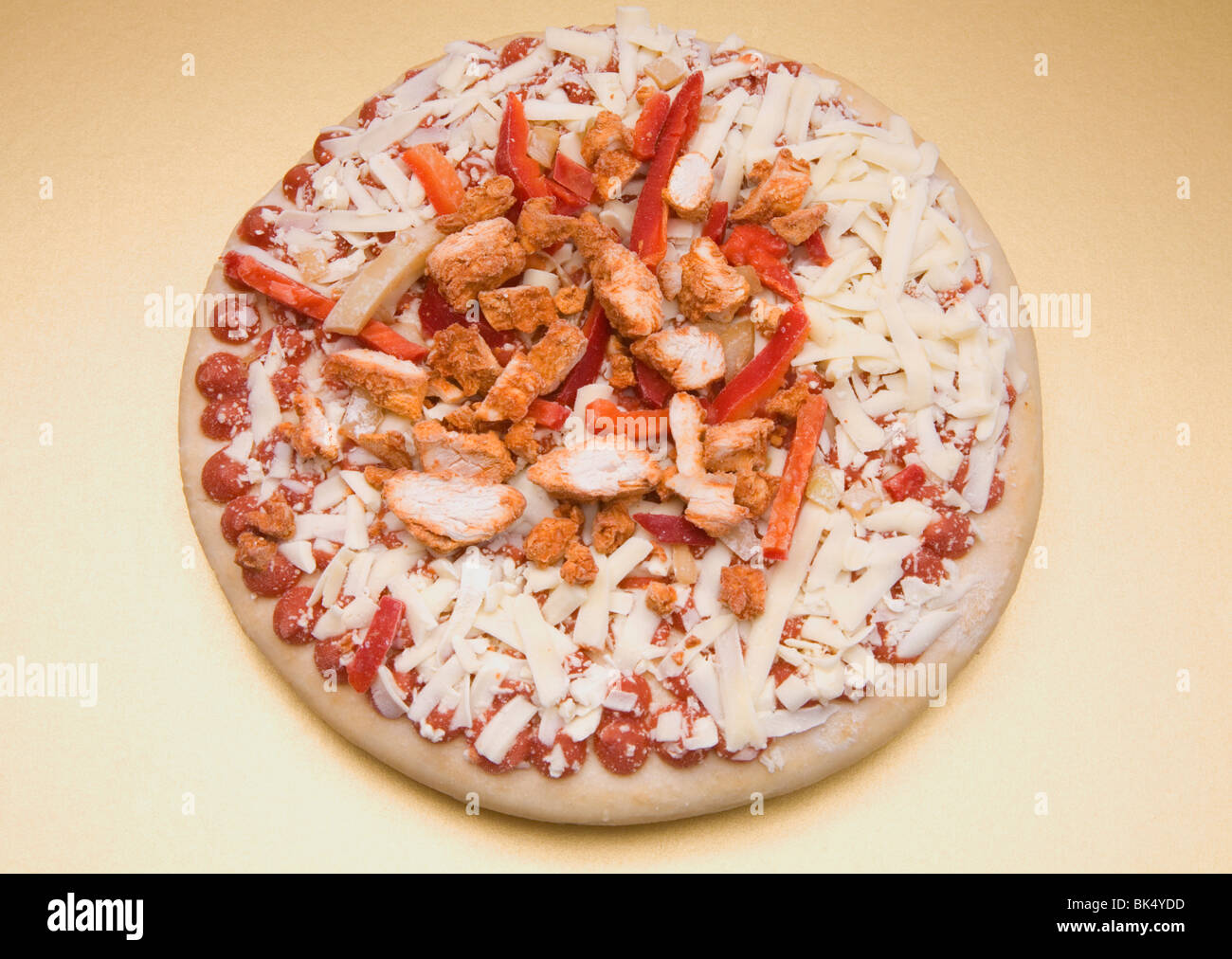 Close up Frozen Spicy Chicken Pizza Stock Photo - Alamy