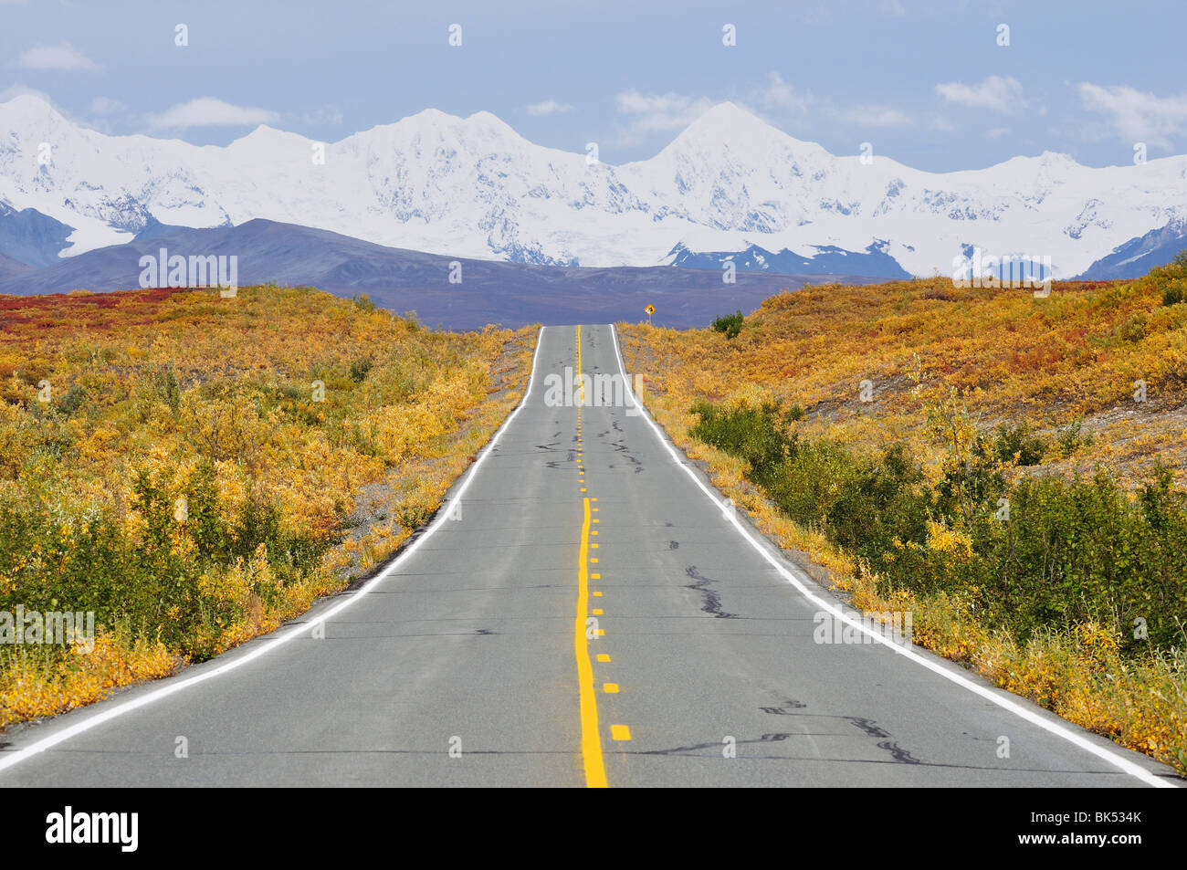 Denali Highway and Alaska Range, Alaska, USA Stock Photo - Alamy