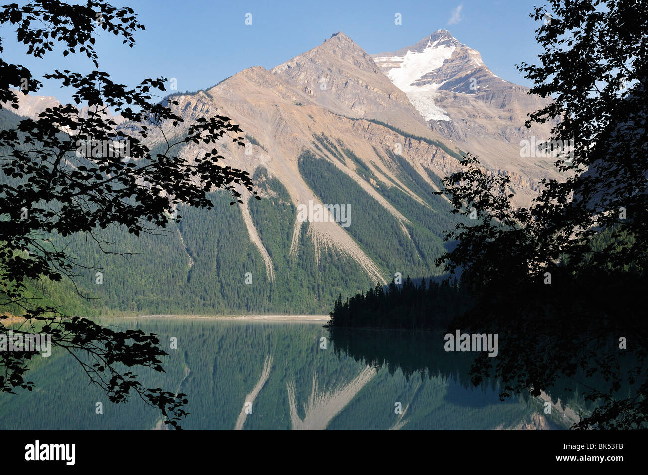 Kinney Lake and Whitehorn Mountain, Mount Robson Provincial Park ...