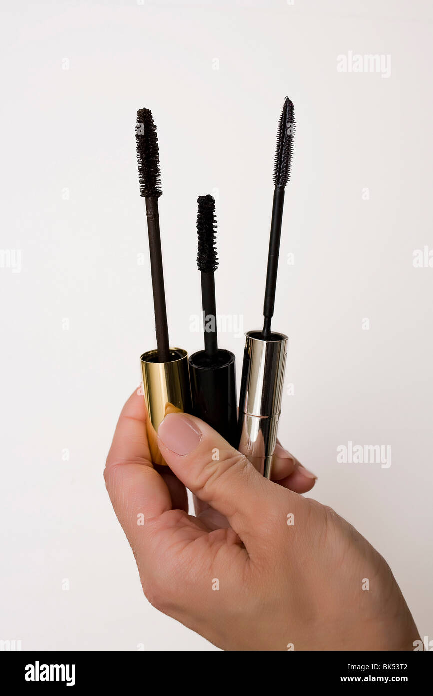 Mascara applicators hi-res stock photography and images - Alamy