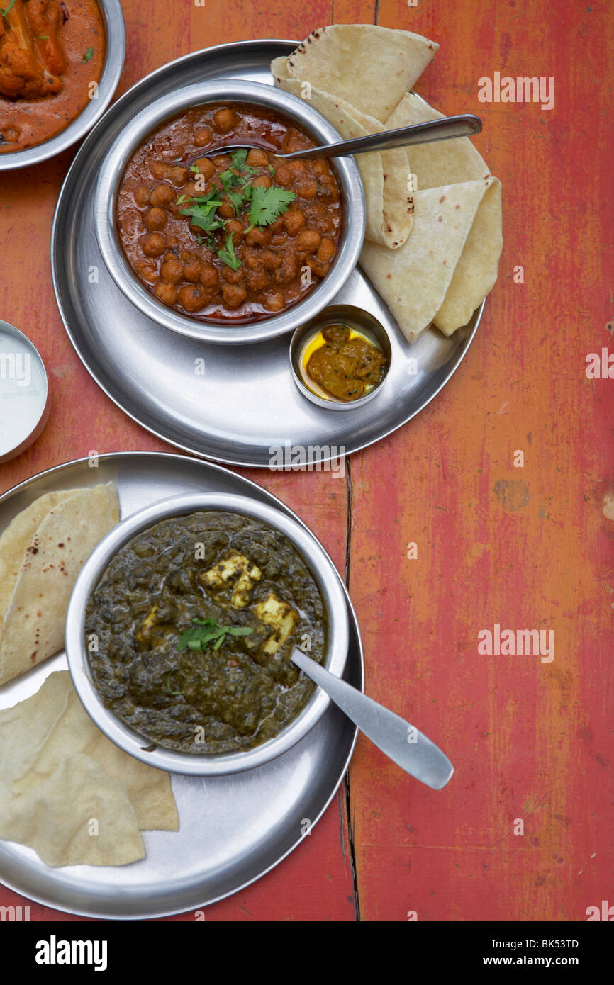Chana Masala, Saag Paneer, Vegetable Makhani, Papadum, Chapati, and ...
