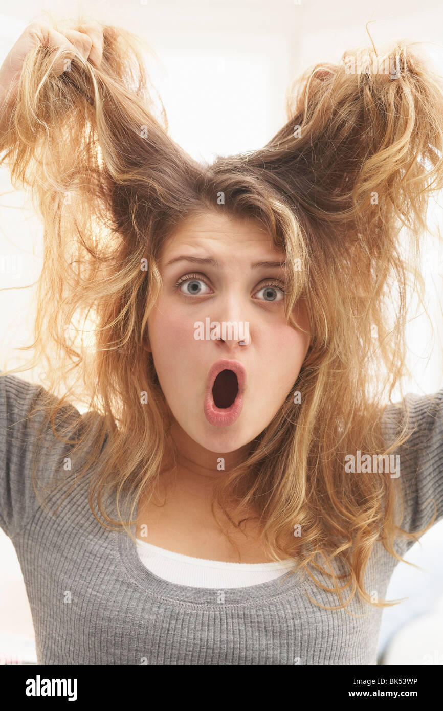 Pulling eye open hi-res stock photography and images - Alamy