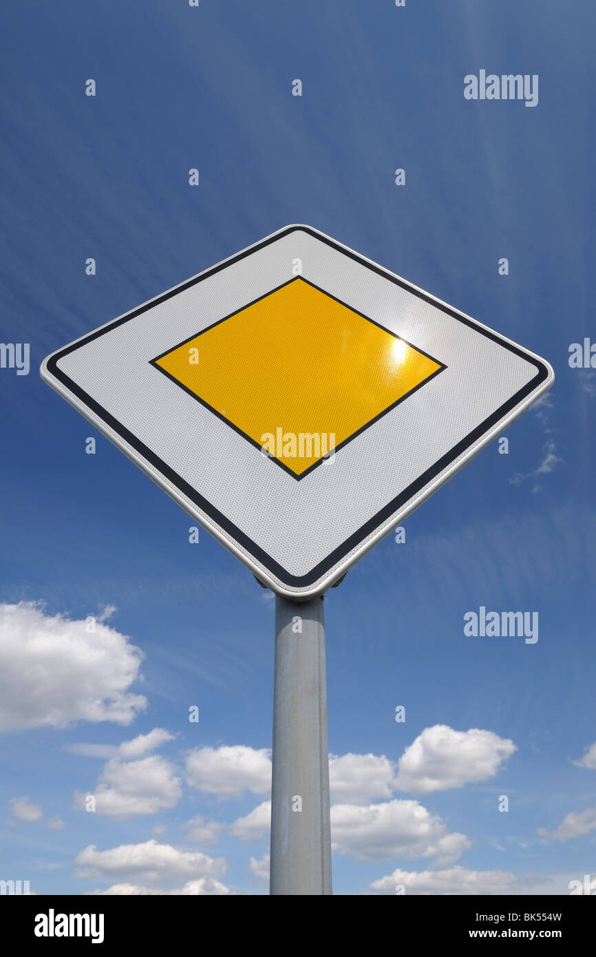 Right of Way Sign, Bavaria, Germany Stock Photo - Alamy