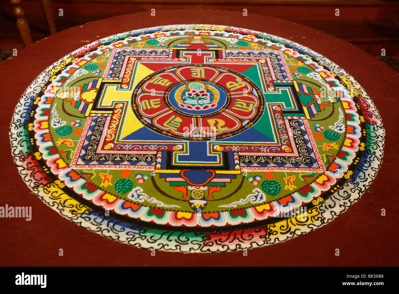 Mandala symbol hi-res stock photography and images - Alamy